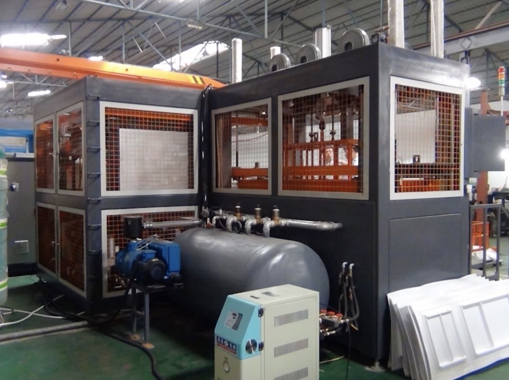 Refrigerator Manufacturing Assembly Line—2-Station Vacuum Forming Equipment